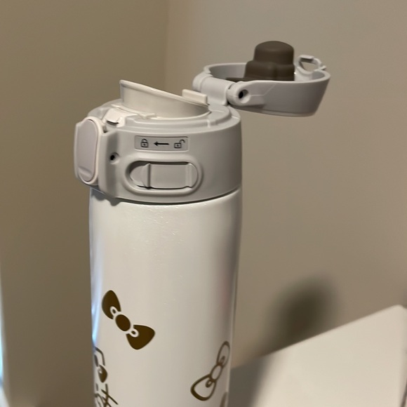 Hello Kitty | Dining | Brand New Limited Edition Hello Kitty X Zojirushi Stainless Steel Water ...